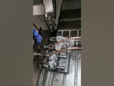CNC lathe, automatic loading and unloading,數控車床自動上下料 又要下崗二位寶了 機器人 中國制造 - YouTube