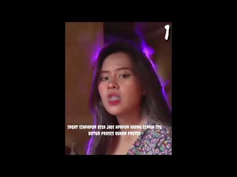 story wa cewek ngrerokok keren
