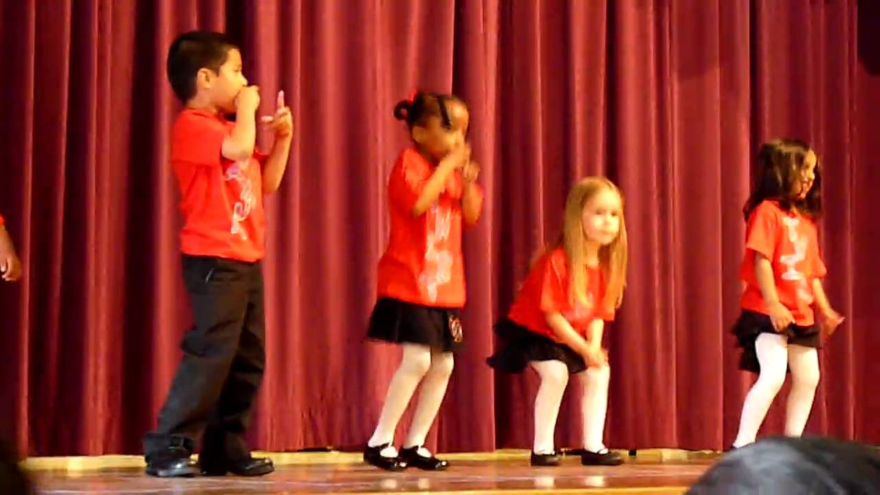 Elvis Legs do the Twist - YouTube