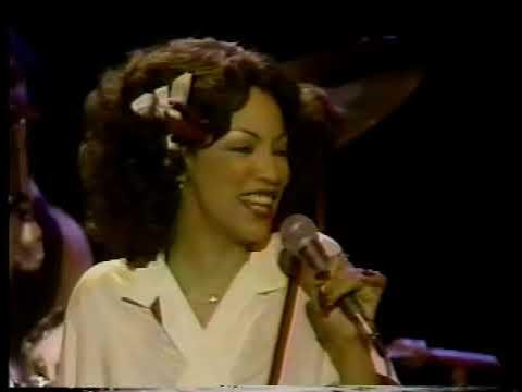 Linda Clifford singing LIVE Run Away Love 1978.PLEASE subscribe to my Youtube channel. - YouTube