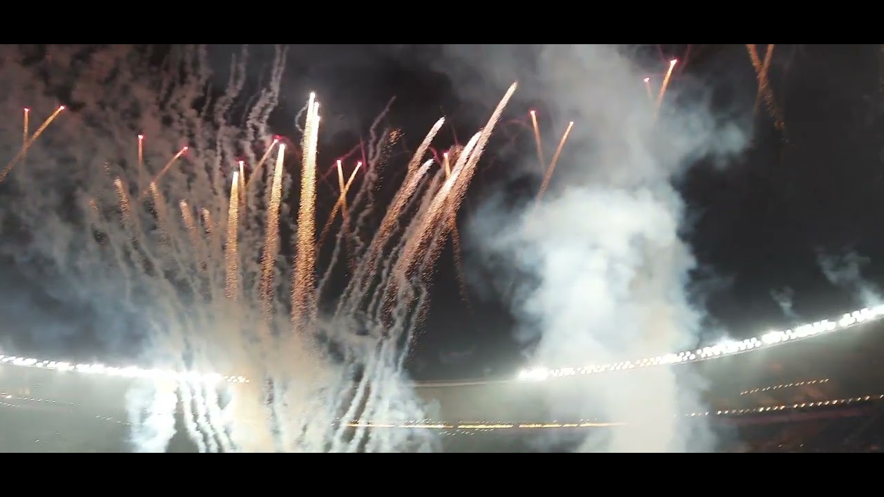 Post match fire crackers show @NarendraModi stadium - YouTube