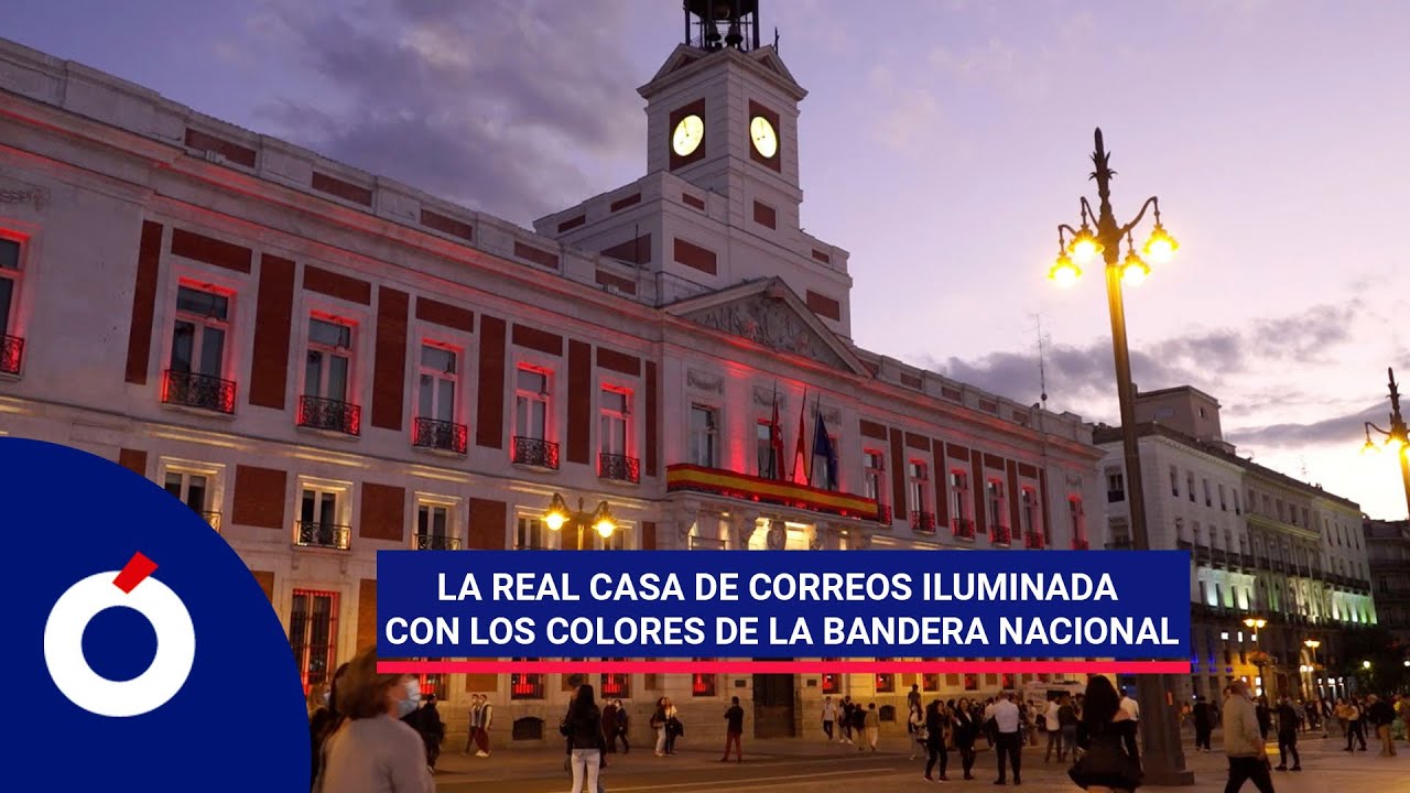 Madrid se ilumina con los colores de la bandera nacional - YouTube