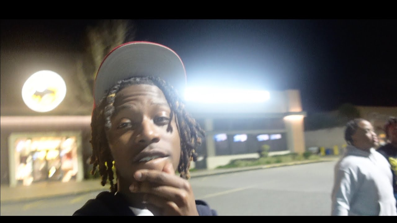 Bama VS Michigan Watch Party at Buffalo Wild Wings" I can't believe ...