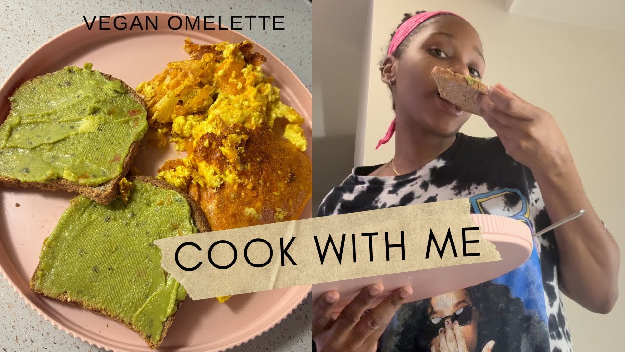 Cook breakfast with me!! | VEGAN OMELETTE & AV TOAST 😋 - YouTube