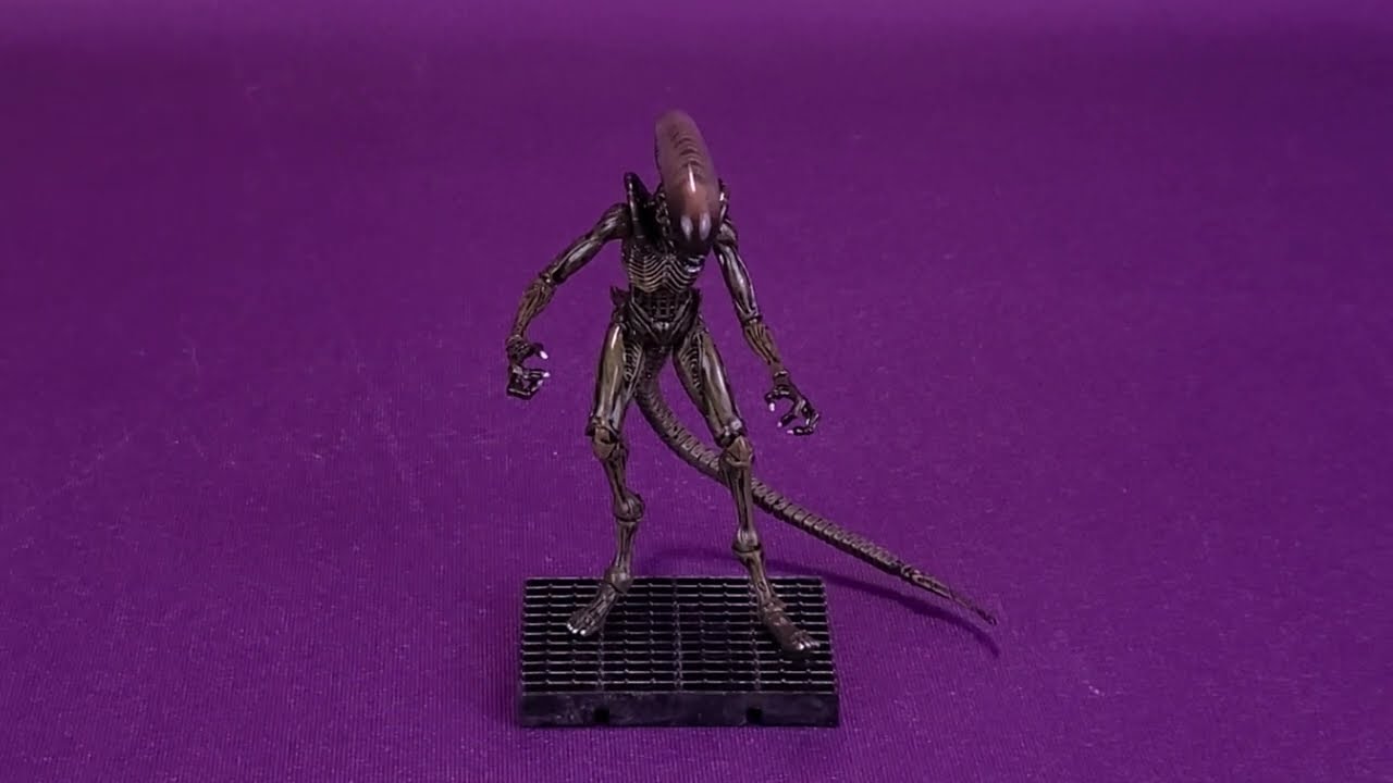 Hiya Toys Alien3 Dog Alien Exquisite Mini @The Review Spot - YouTube