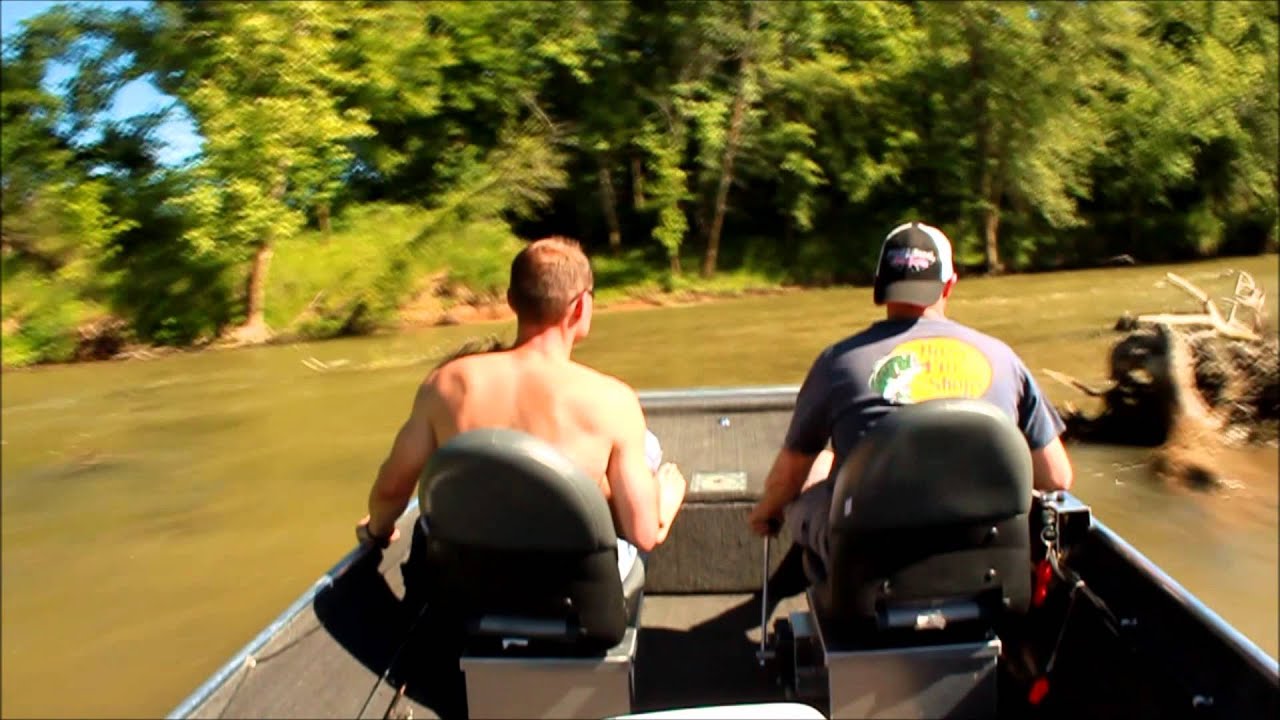 225 ProMax Jet on the Meramec River - YouTube