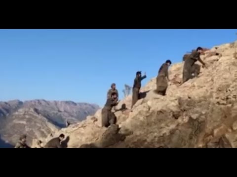 Teröristlerin mağaradan çıkarak teslim oldu! İşte o anlar