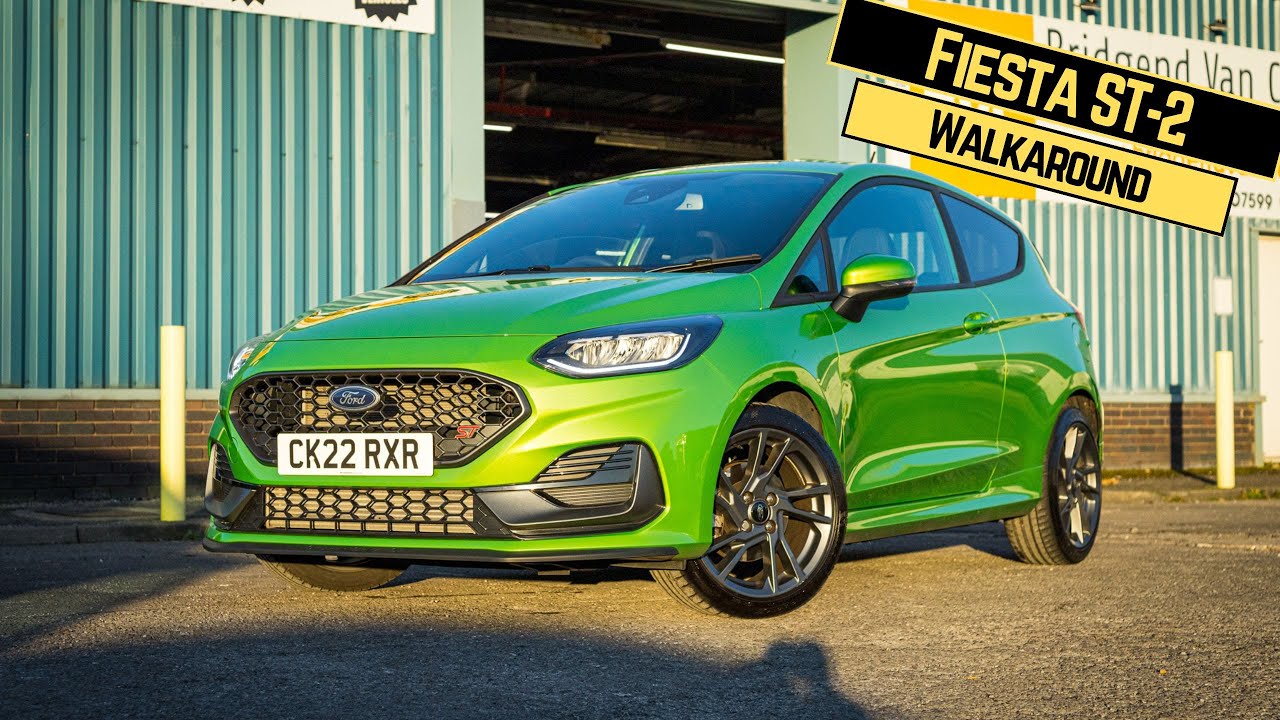 Ford Fiesta ST-2 3 Door 200 PS Detailed Walkaround Walk & Talk - YouTube