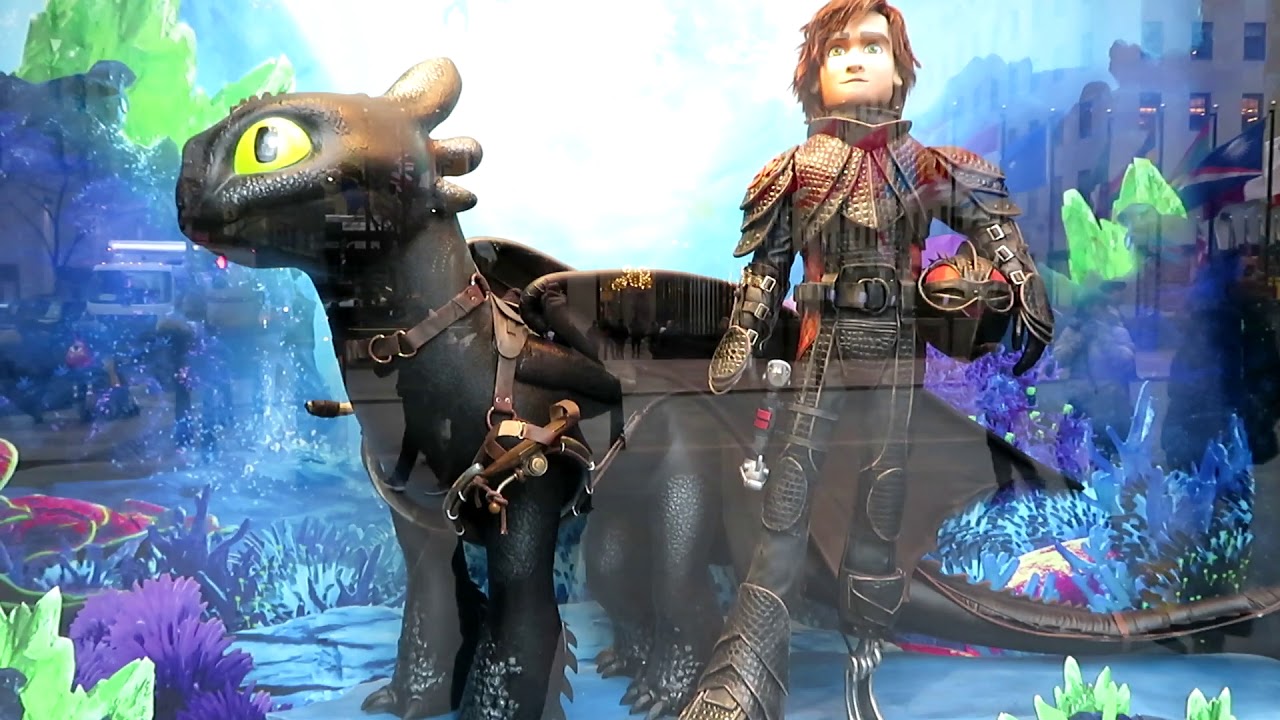 How to Train Your Dragon 3 statues/window display - The Hidden World ...