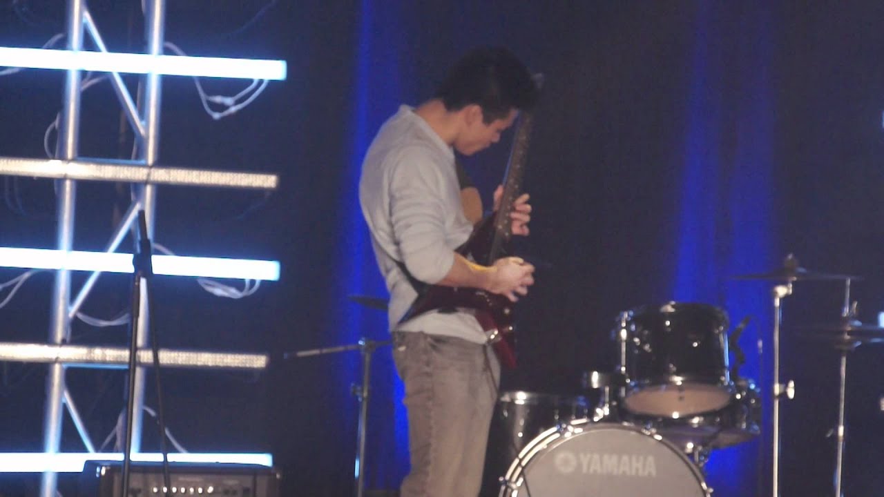 Talent Show 2011/12 - 14 Trevor Nguyen - YouTube