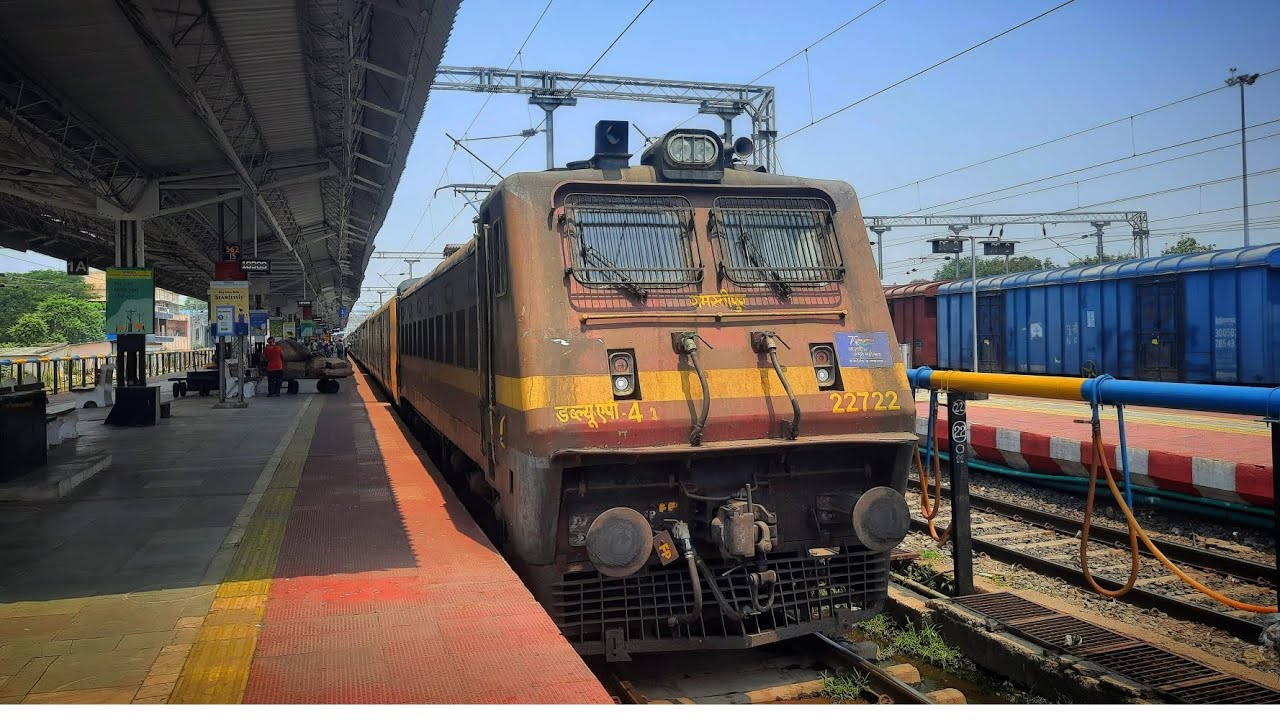 18309 Sambalpur Jammu Tawi Express begins its Journey From Sambalpur jn ...