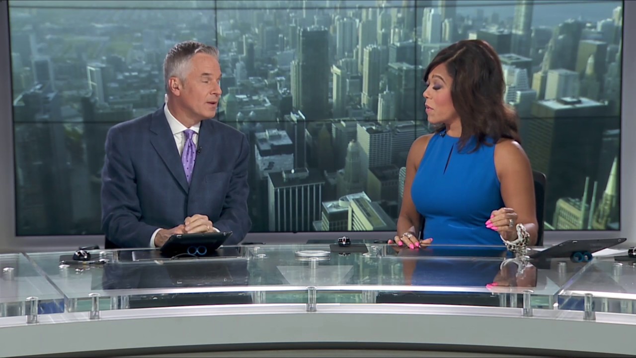 WGN Evening News At 6pm Close New LOGO/Set - YouTube