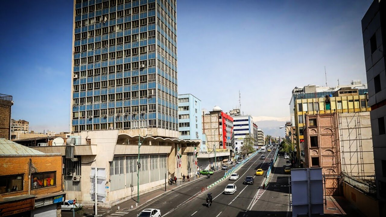 hafez street in tehran - YouTube