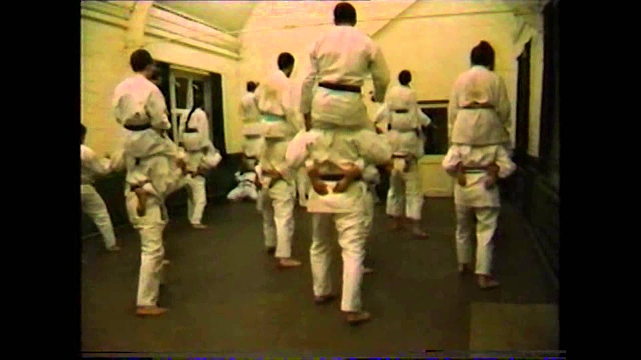 ISK Old Style Karate Lesson - YouTube