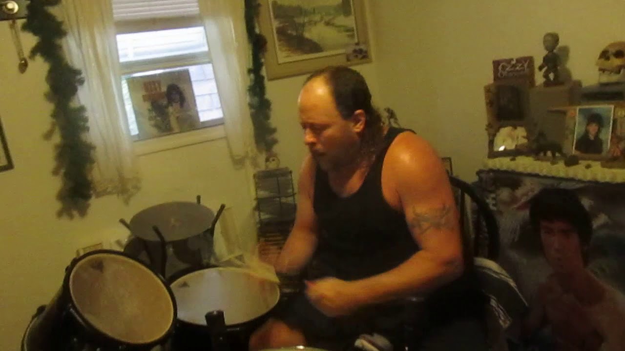 Wild Drum Solo from back in 2016 - YouTube