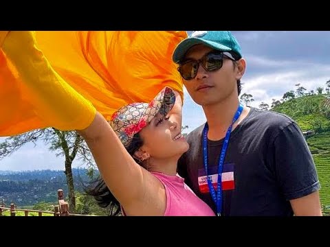 SARAH ARDHELIA sedang live sekarang!