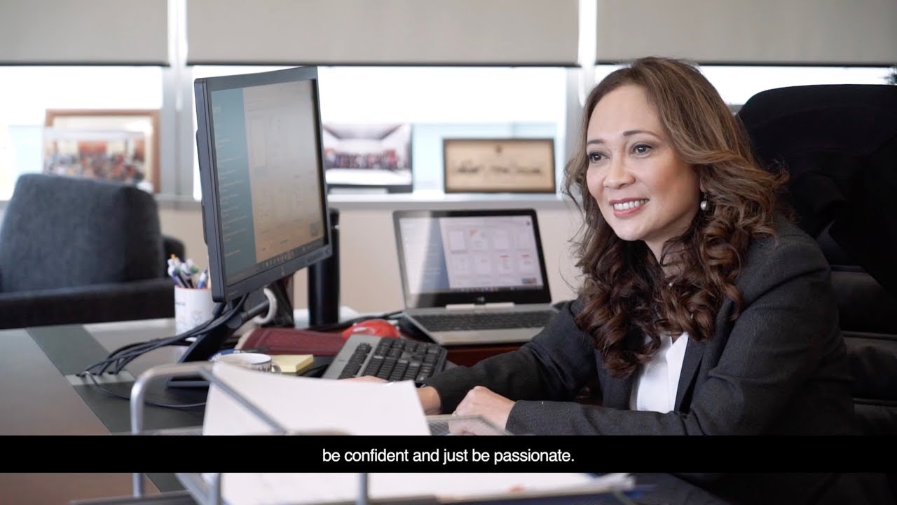 A minute with Pn Norlida Azmi - YouTube