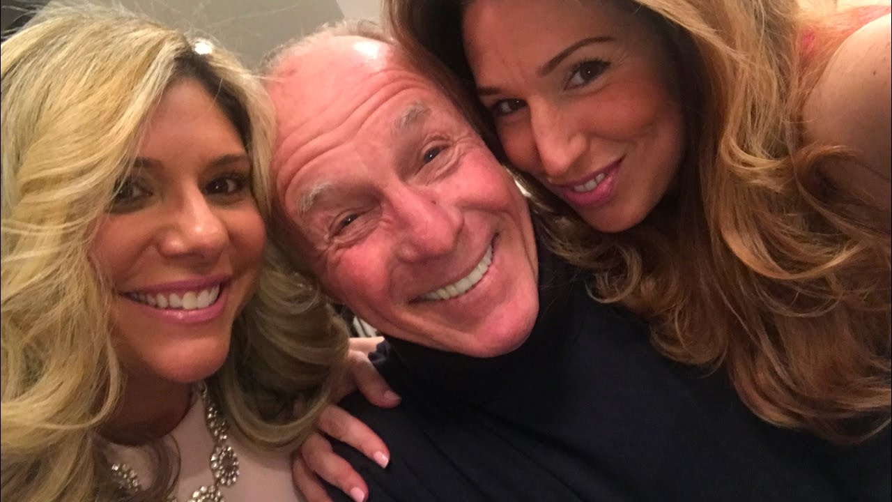 Amanda Bertoncini's Instagram, Twitter & Facebook on IDCrawl