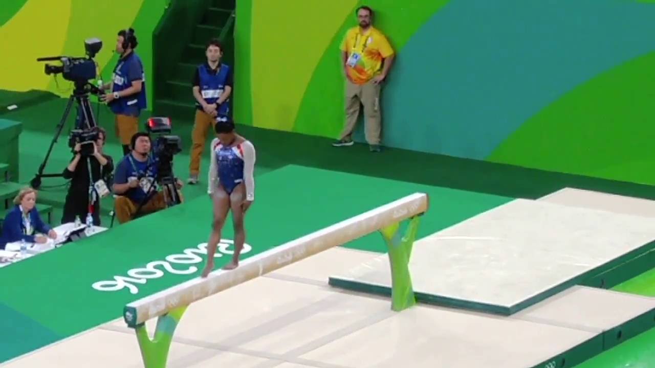 Simone Biles - balance beam individual - score : 15.433 - YouTube
