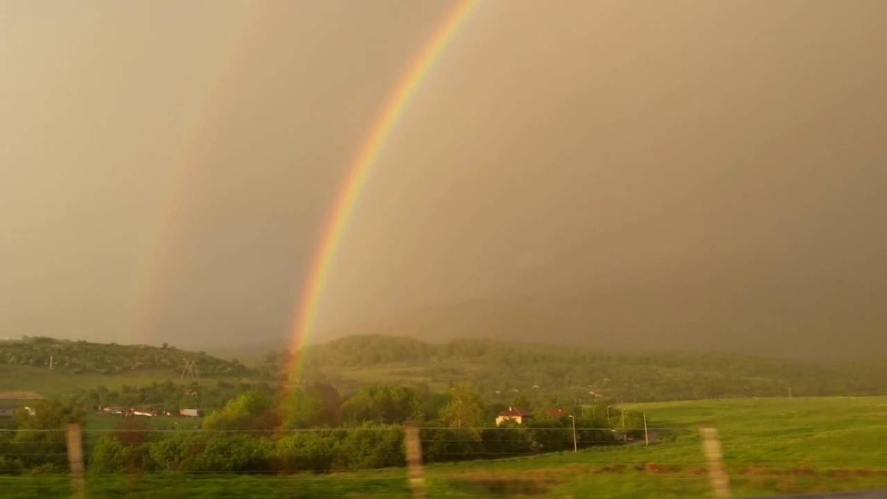 Amazing Double Rainbow - YouTube