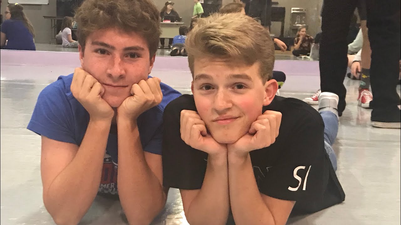 King of The Vlogs #1: Jack Kelly & Davey Jacobs - YouTube