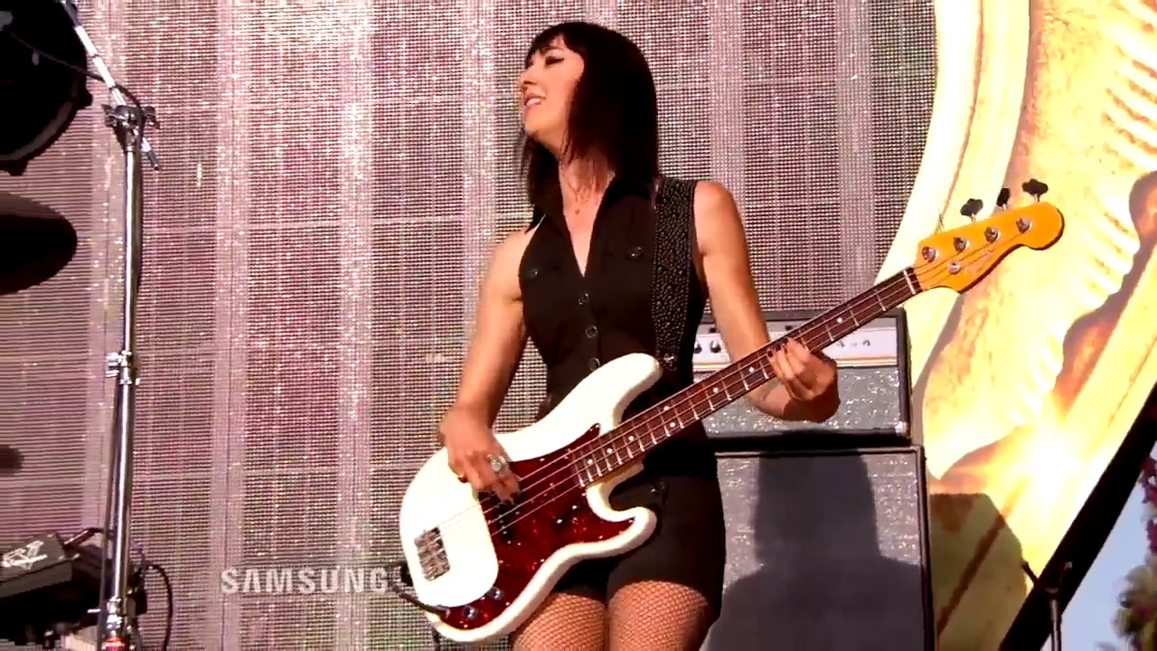 Pink White Rabbit Live Morning TV - YouTube