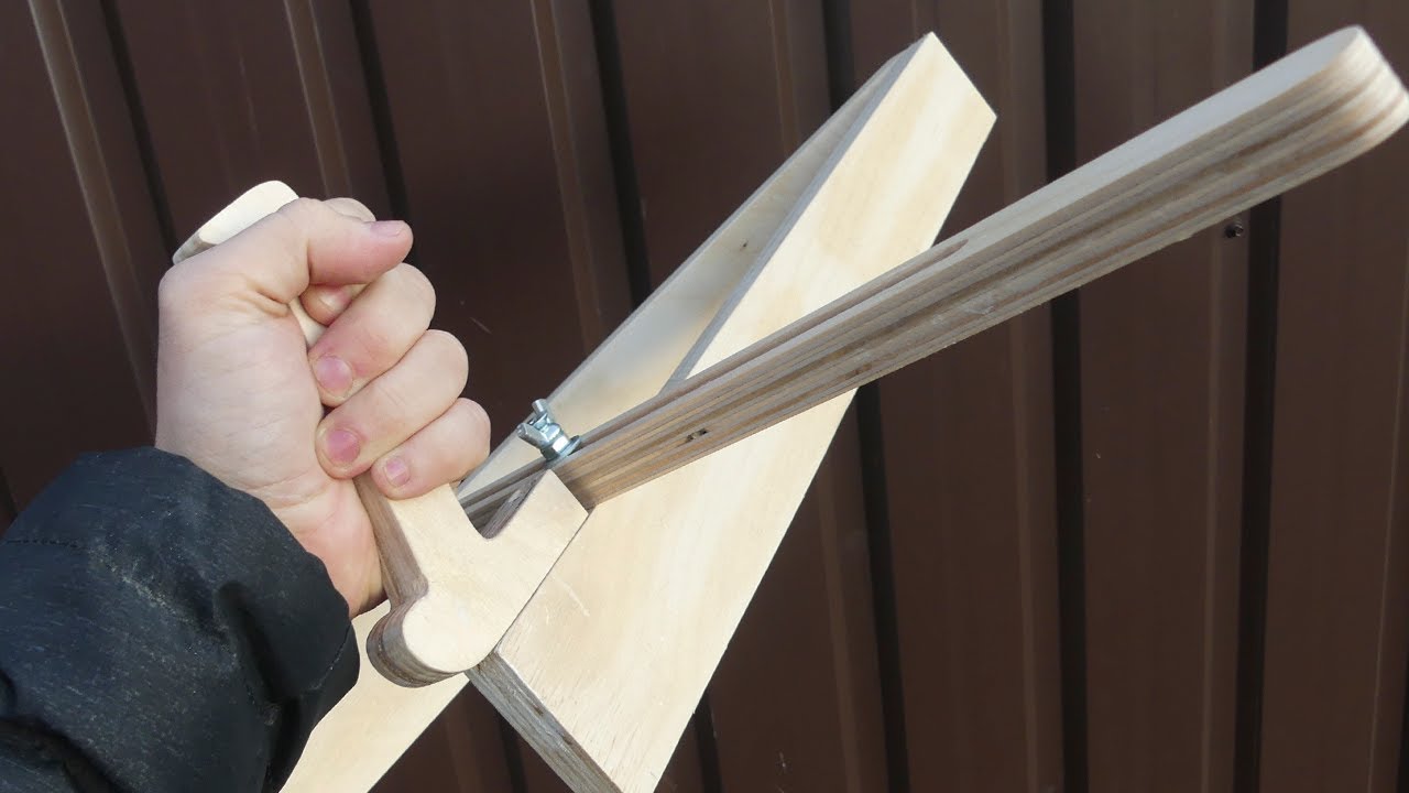 This homemade device made the saw multifunctional! - YouTube