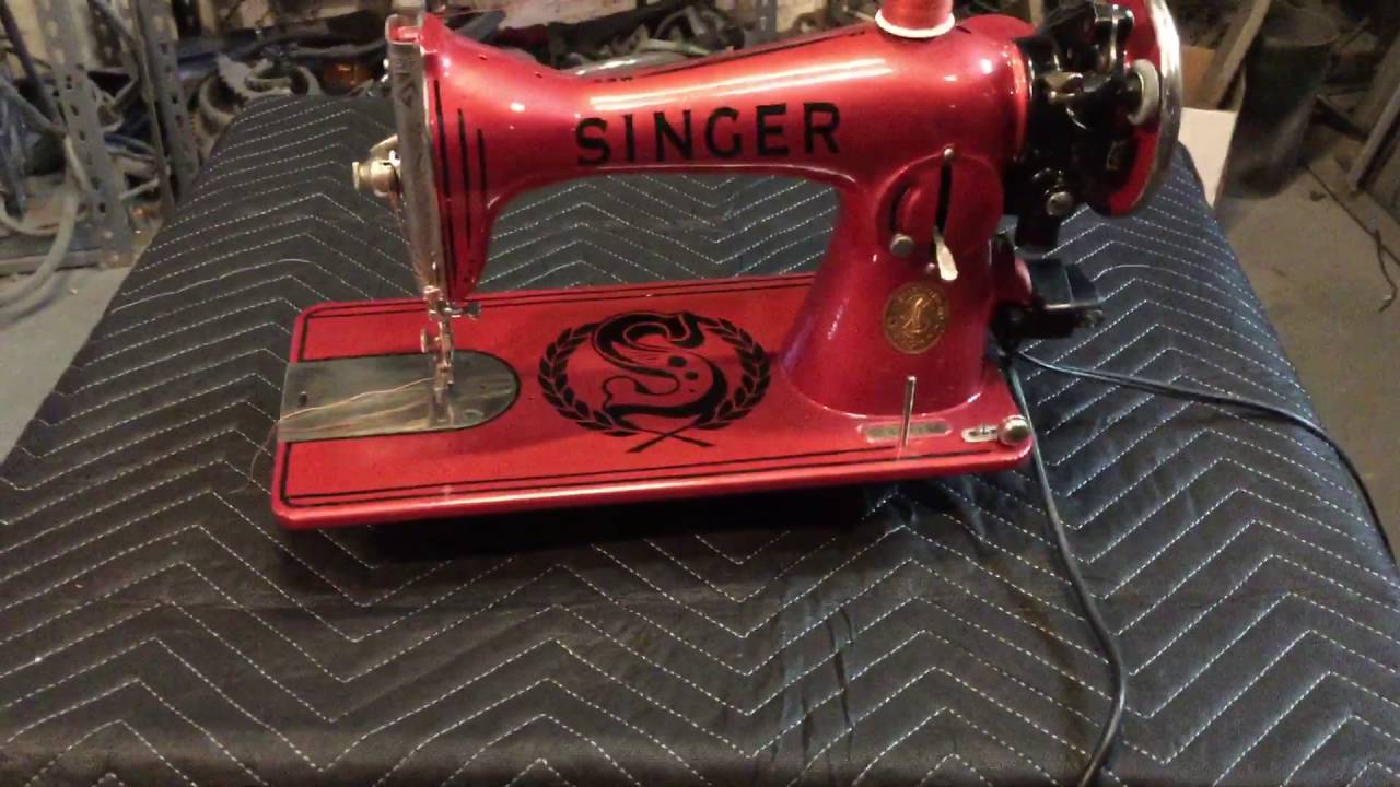 Jake Smith Custom Painted Vintage Singer Sewing Machine Model 1591 From ...