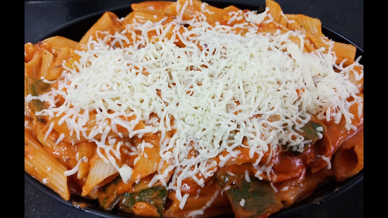 Italian Restaurant Style Red Sauce Pasta Easy Recipe - YouTube