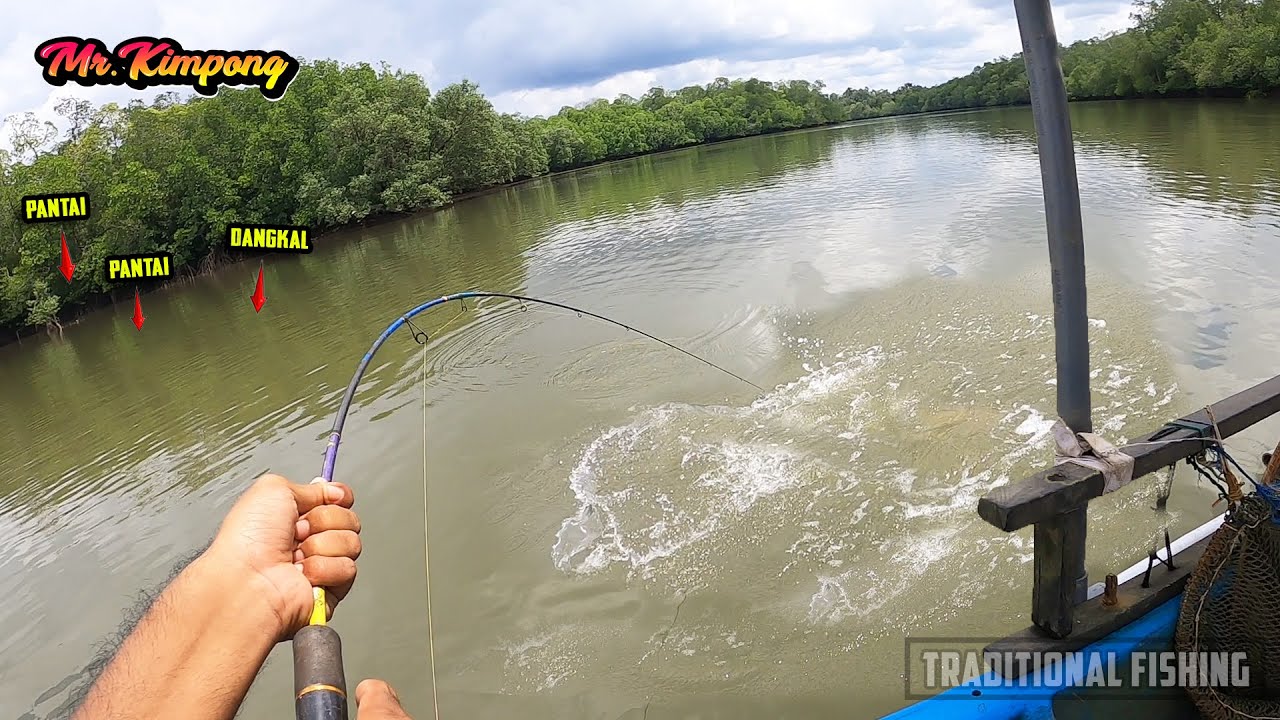 SIMPANG 3 LEGENDARIS, SPOT DANGKAL YANG ISINYA GAK MAIN-MAIN - YouTube