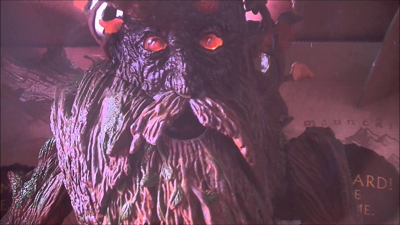 LORD OF THE RINGS Electronic Talking Treebeard - YouTube