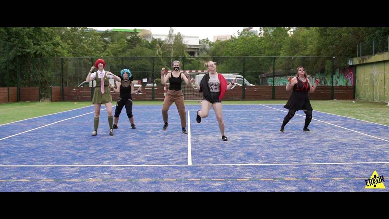 K-pop Random dance in public / Czech - Advik 2019 - YouTube