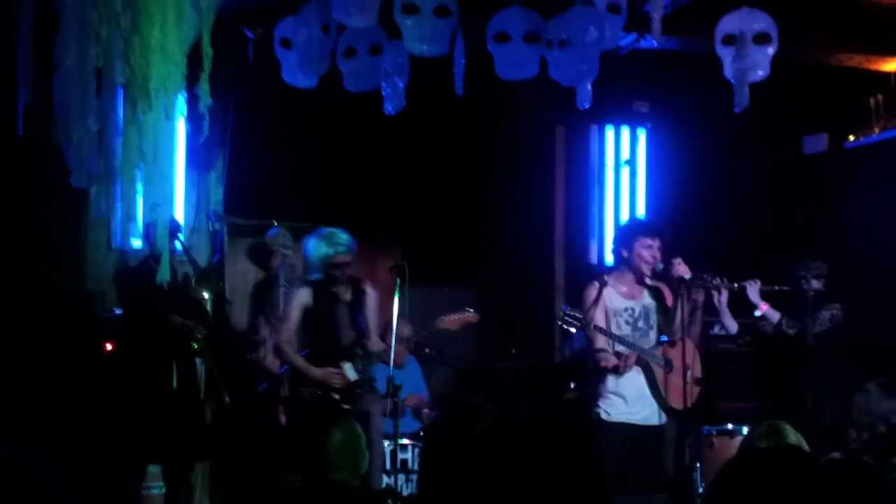 Hallouminati @ Voodoo Rock London - YouTube