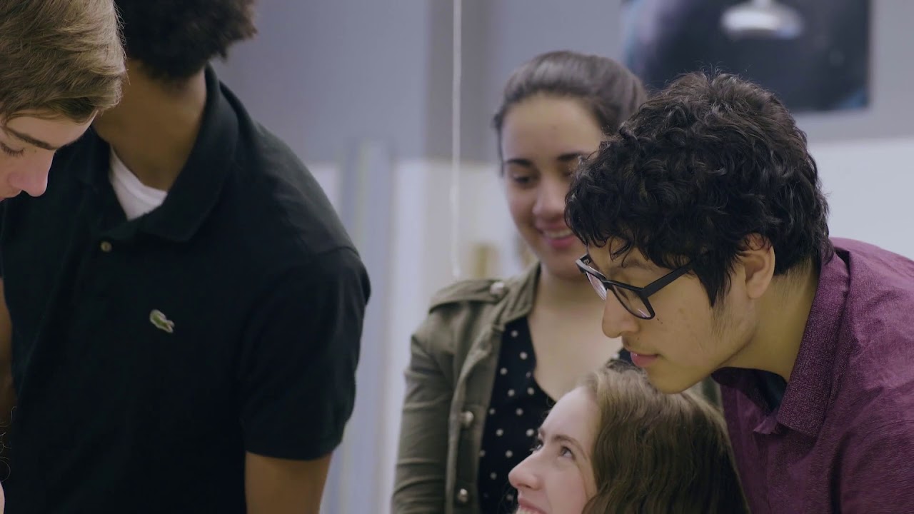 Reflections on a Harkness Class: Science - YouTube