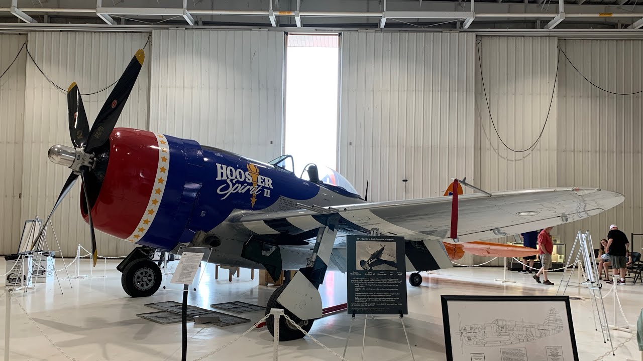 Republic P-47 Thunderbolt Walk Around Video - YouTube