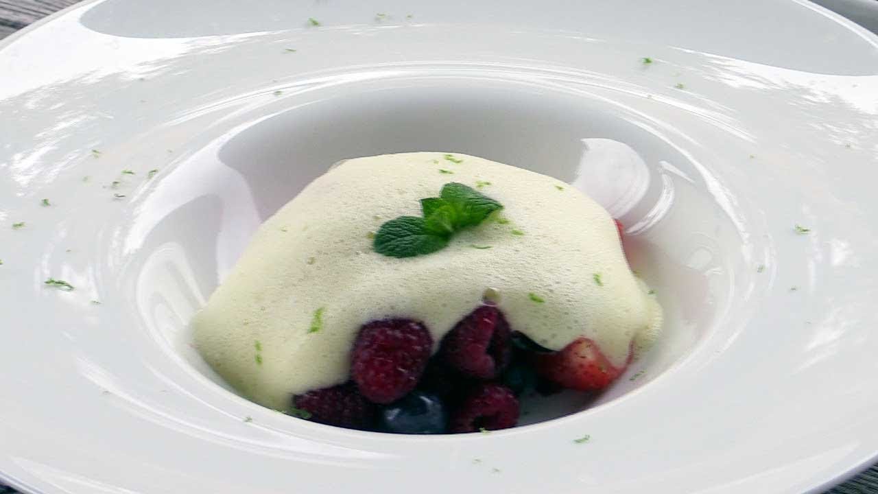 Sabayon aux fruits rouges - YouTube