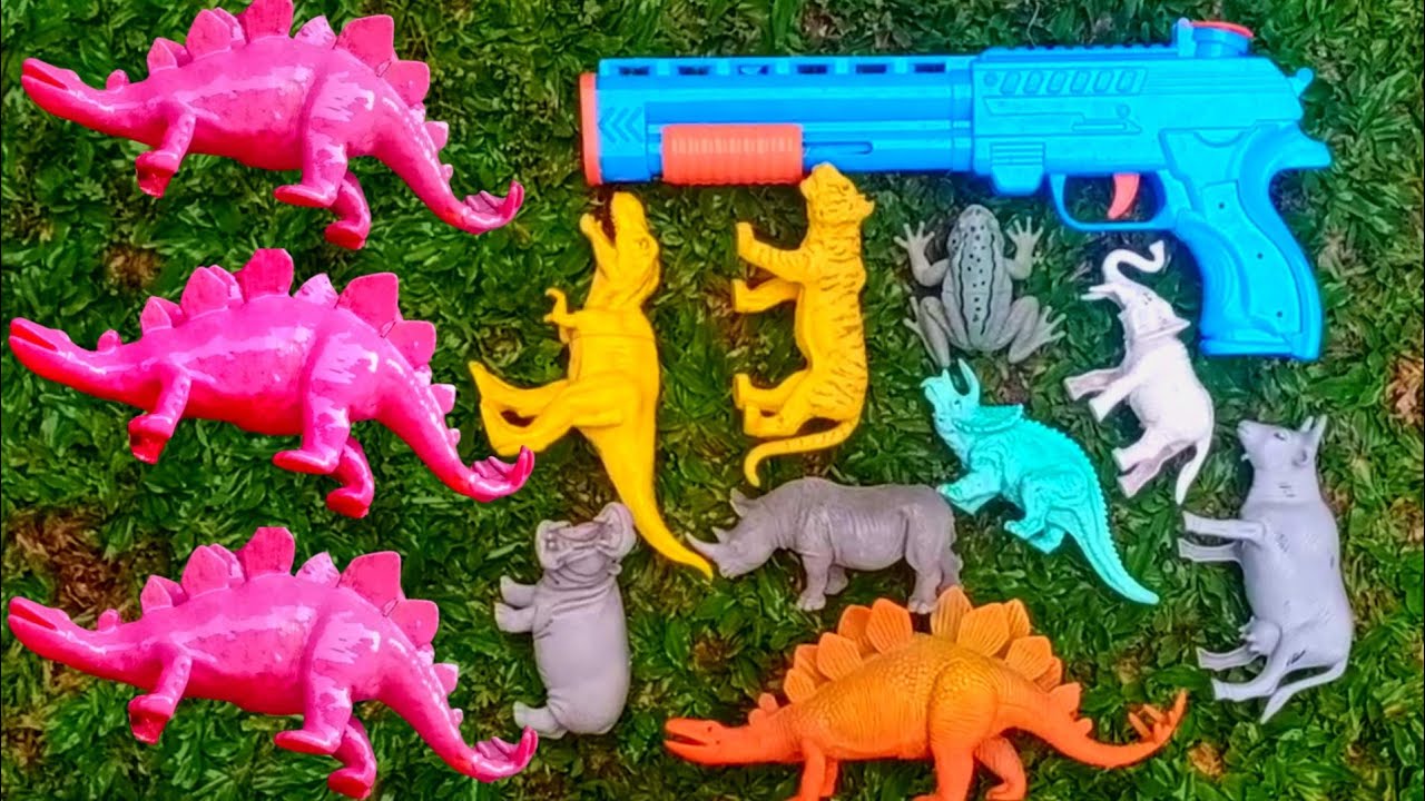 Mencari Mainan Hewan Dinosaurus, Gajah, Sapi, Kodok, Tirek, Macan ...