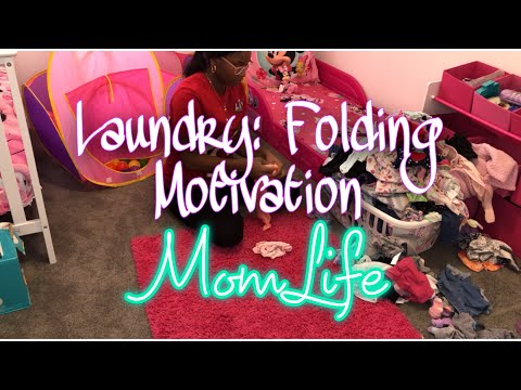 Quick Laundry Motivation 🧺 | Fold The Girls Clothes With Me | Mom of 4