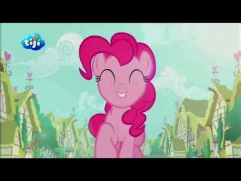 The Smile Song (French dub) - YouTube