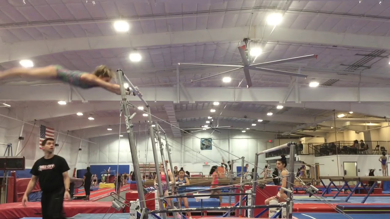 Leah Moreno 2022 December 2019 Training - YouTube