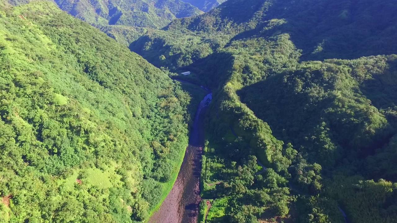 Papenoo vu du ciel/ HD -Alpha Tahiti - YouTube