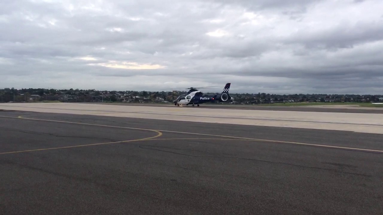 Victoria Police Air 490 Helicopter - YouTube