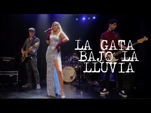 La Gata Bajo La LLuvia By Indie Watson - En Vivo (Sala SCD) - YouTube