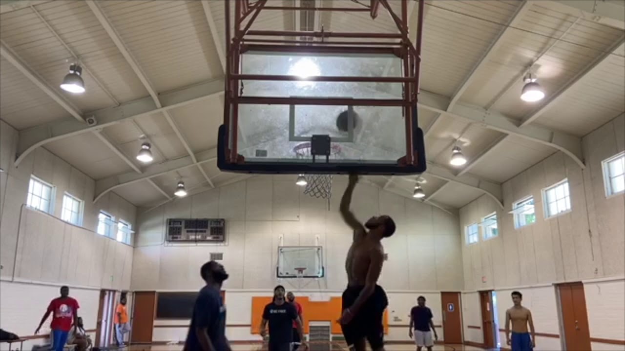 BASKETBALL!!!!! (LIGHT) WITH ZMS AND POG - YouTube