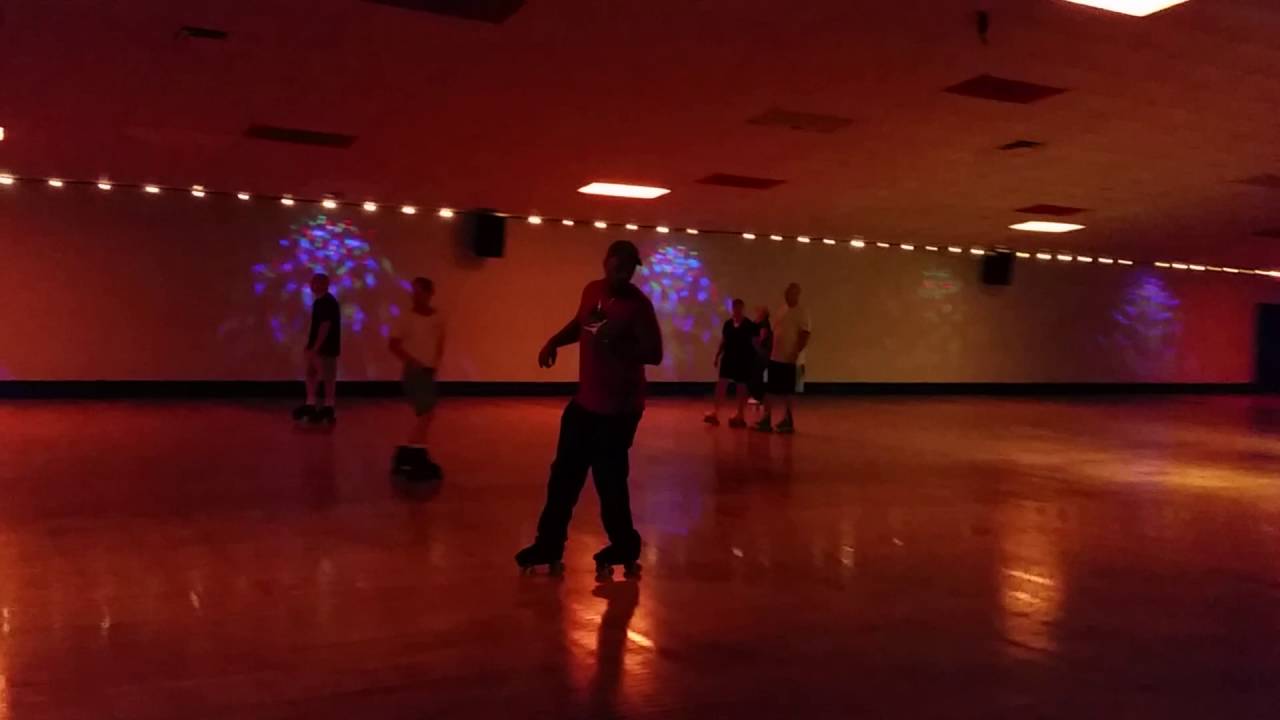 Sk8 47 3rd Friday Shuffle Skate September 2016 - YouTube