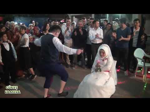 VE DAMAT OMUZLARDA