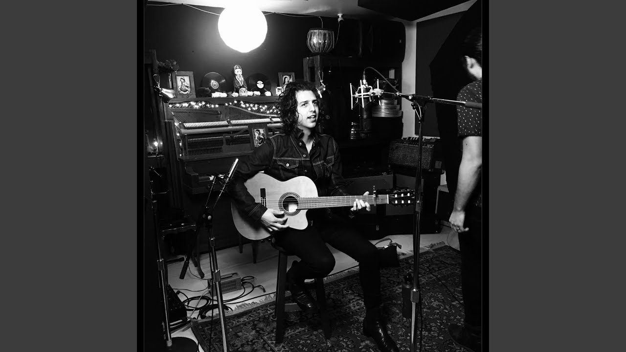 Losing You to Gravity (Live Acoustic) - YouTube