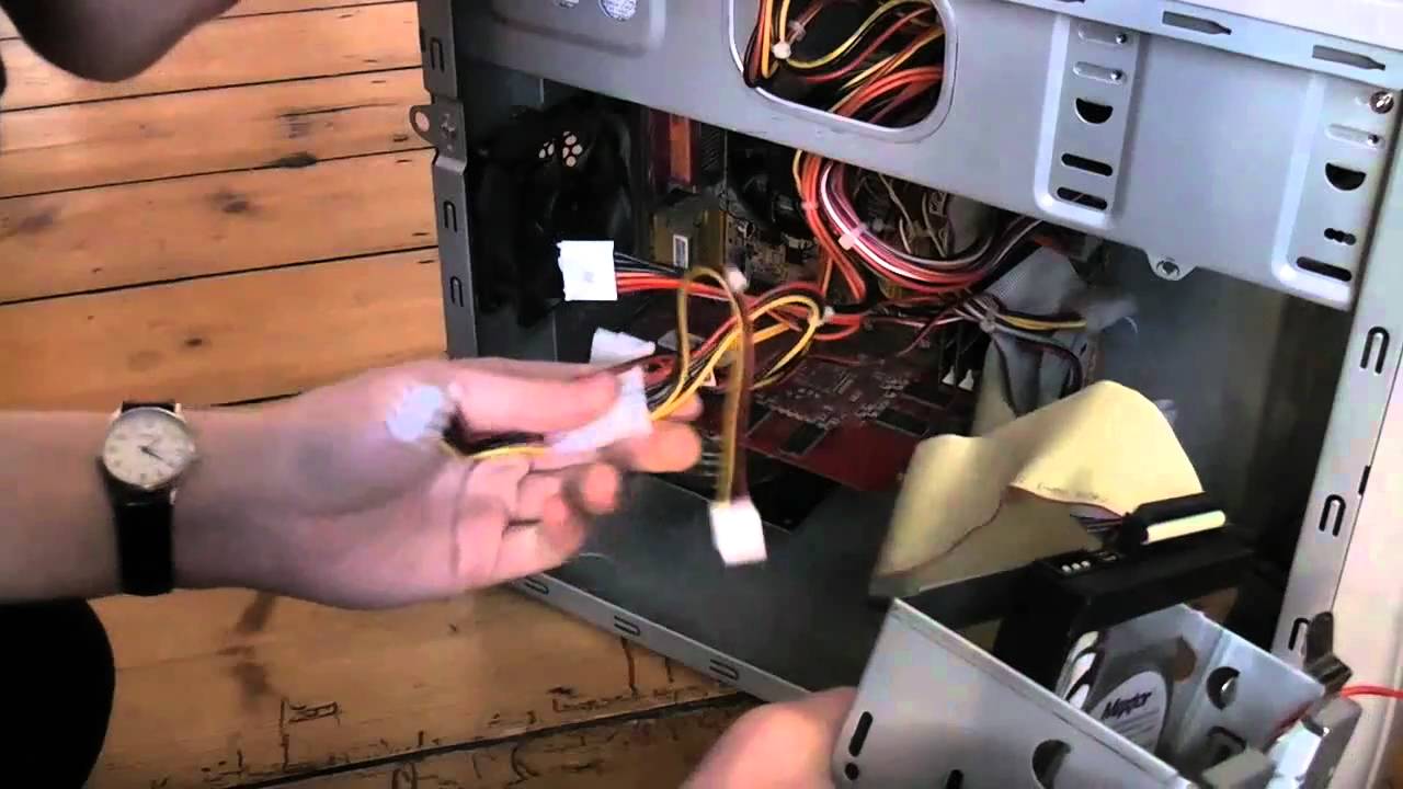 Installing Windows 7 on my PC (Part 1) - YouTube