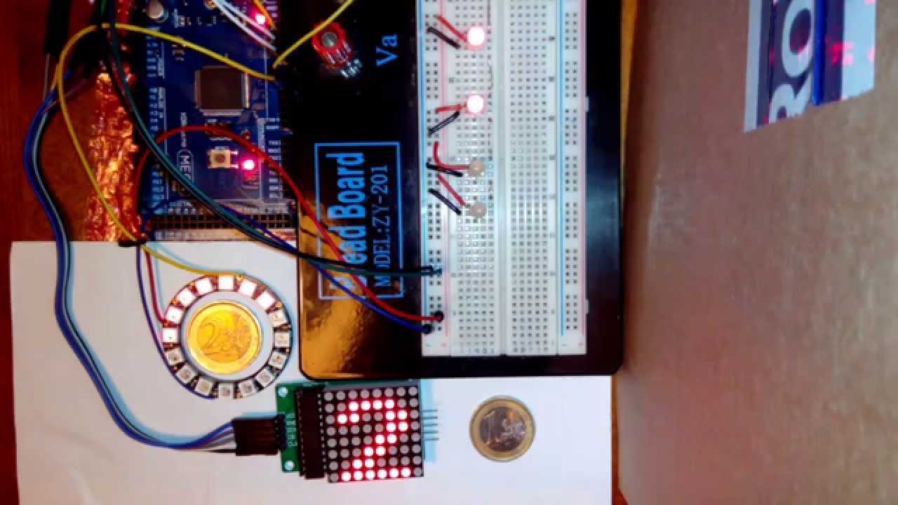 Addressable LED demo - YouTube