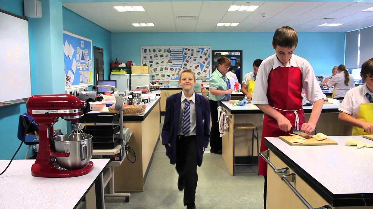 Harrop Fold 2012 A Walk Through - YouTube